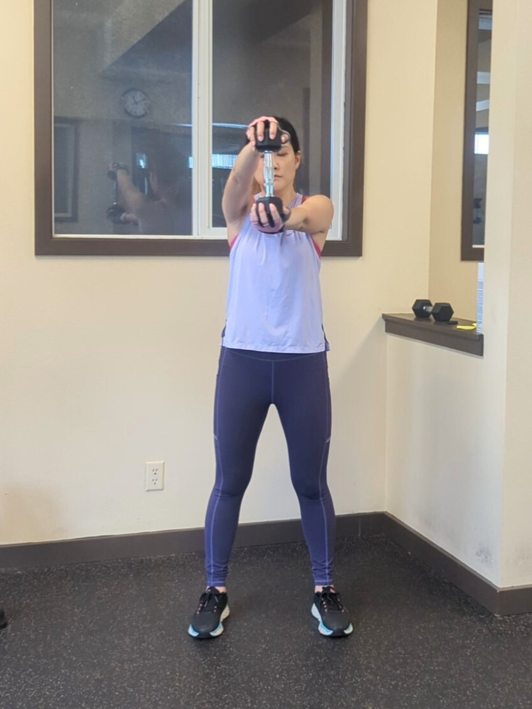 Shoulder frontal raise | Workouts | NakaNaka Mom Fitness